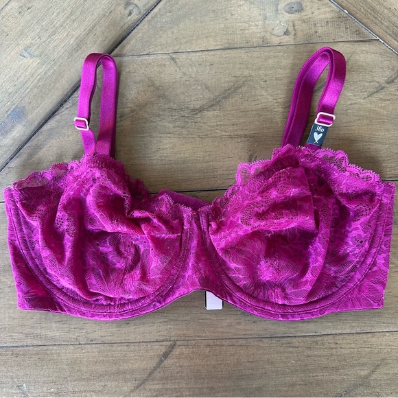 Victoria's Secret | Intimates & Sleepwear | Nwt Victorias Secret 38d ...